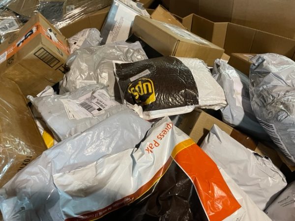 USPS/DHL High Count Liquidation Pallet - American Pallet Liquidators, Inc