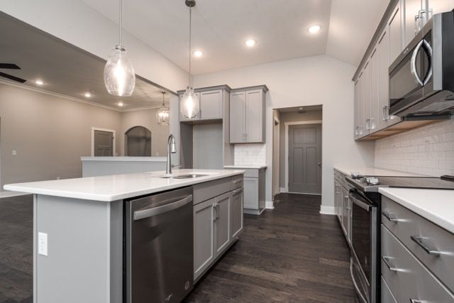 Fairview - Discovery Builders