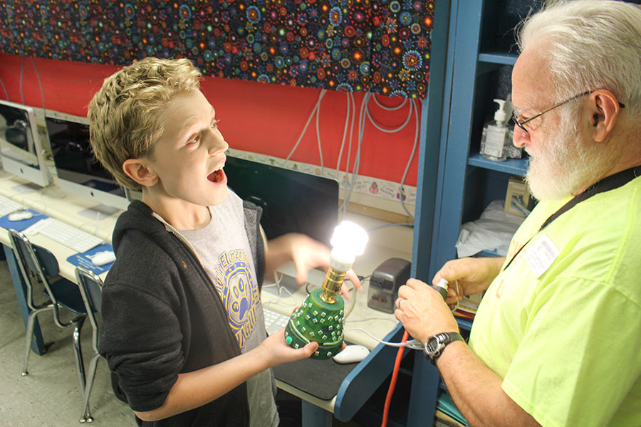 Grayson RECC provides the light for lamp-making - Kentucky Living