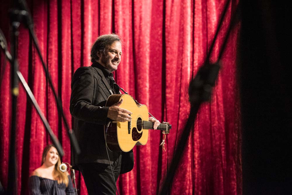 WoodSongs Old-Time Radio Hour’s 1,000th Show - Kentucky Living