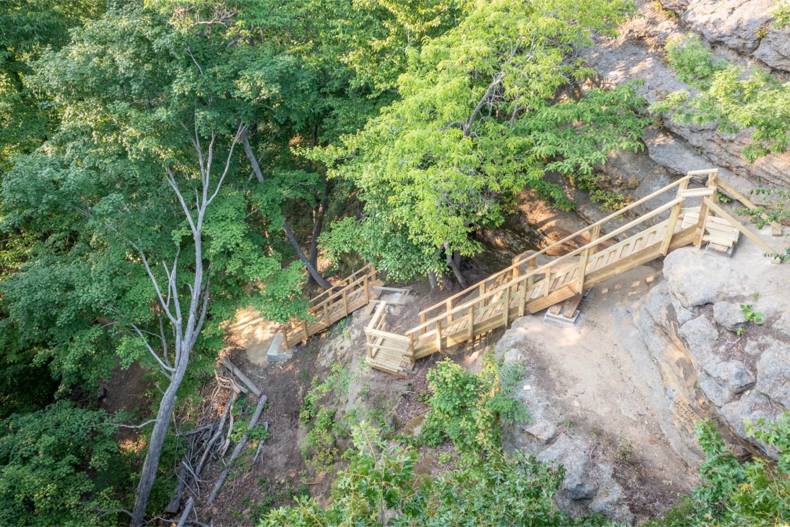 Jeffreys Cliffs - Kentucky Living