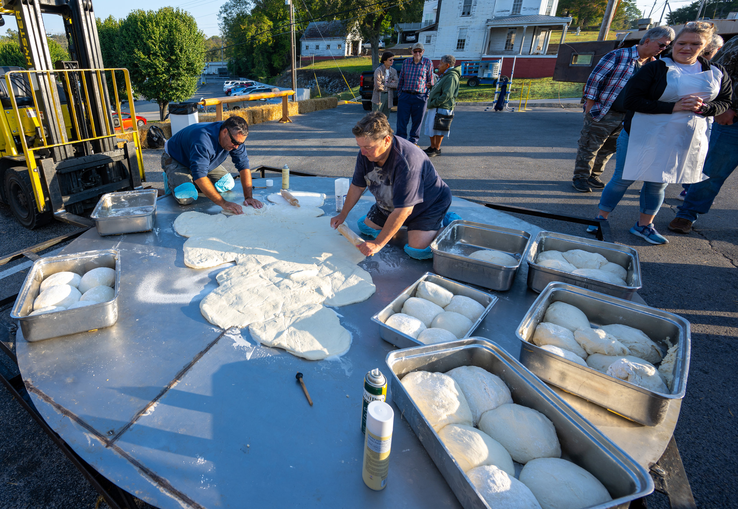 Inside Cadiz’s giant ham biscuit - Kentucky Living