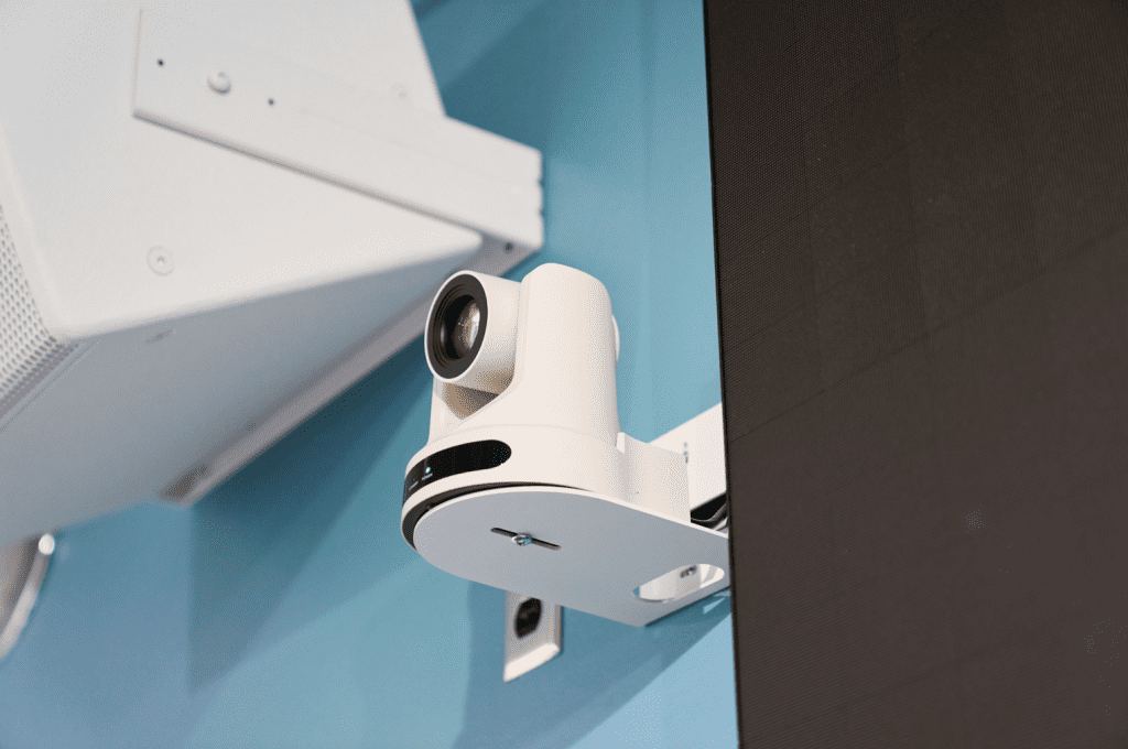Auto-tracking PTZ cameras are important in audiovisual design - Trinity Dynamics